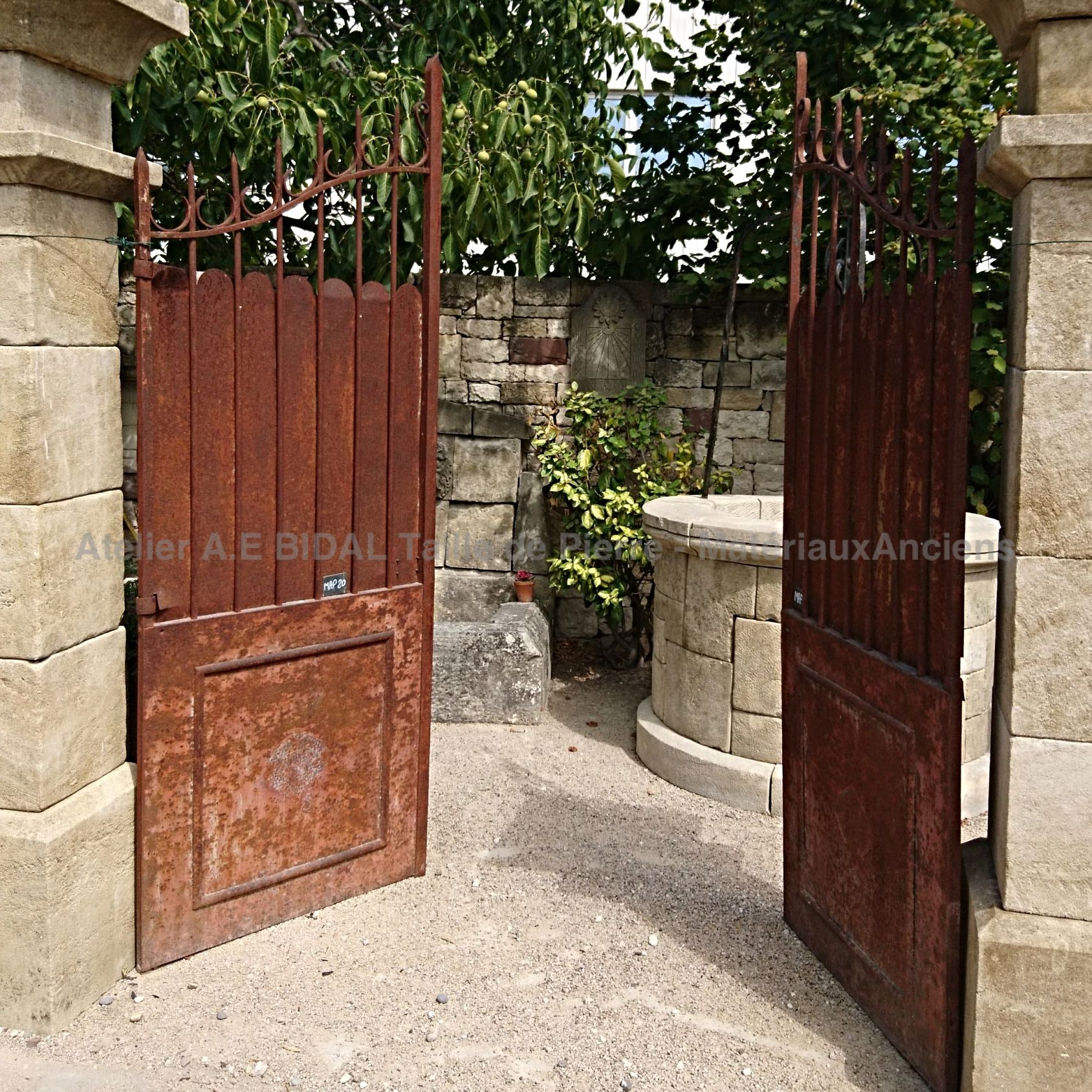 Old Openwork Portal ( 2/3rd) in wrought iron with two openwork doors.