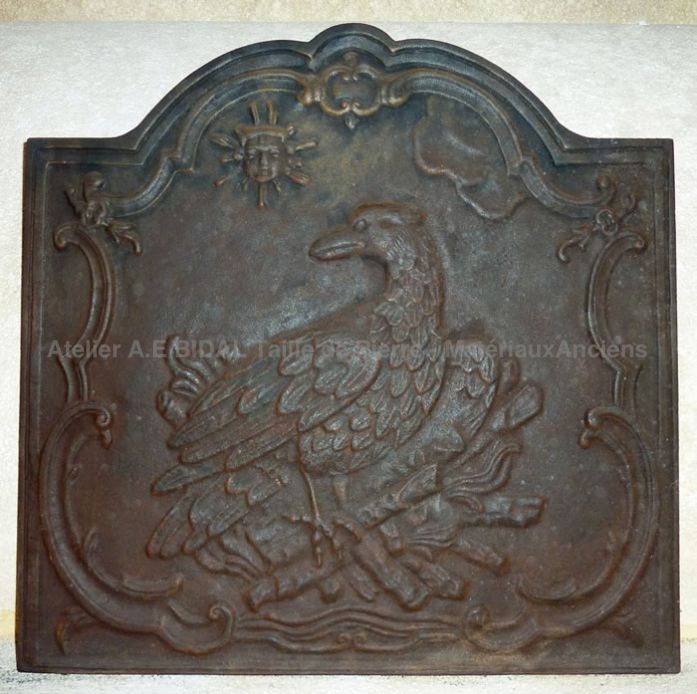 Plaque de fonte avec décor du Phoenix