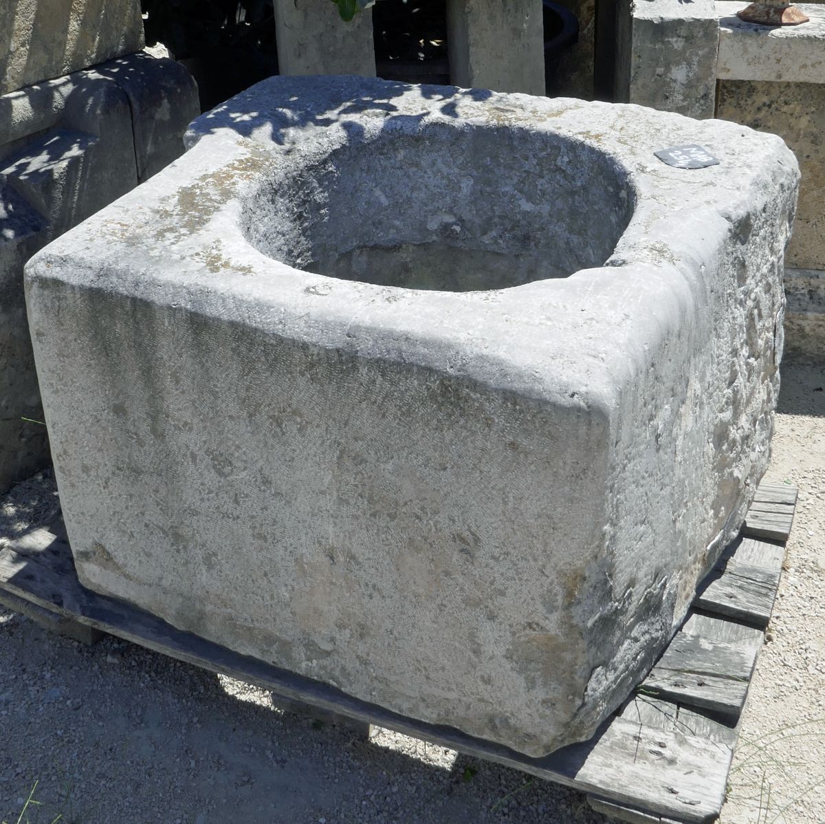 Well: ideal stone well for an original garden decoration.
