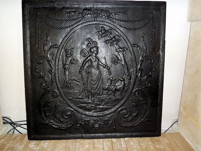 Plaque de fonte baroque Diane