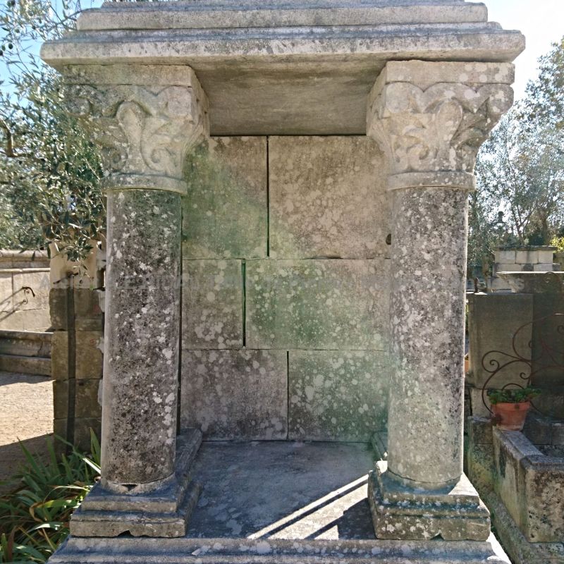 Antique stone oratory and safeguard of our rich rural heritage.