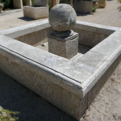Basin for garden carved in stone | Aquatic basin | Decorative fountain