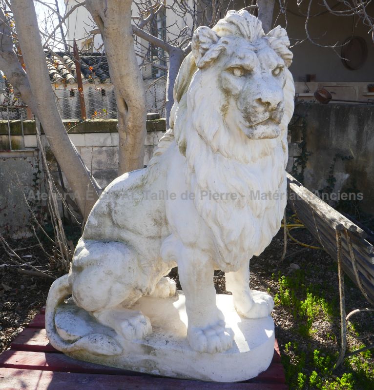 Lot de majestueux 2 lions assis - belles statues décoratives de jardin